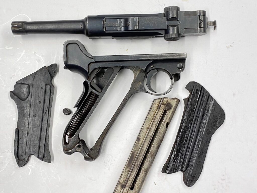 VICKERS M11 ~ Luger Olandese 1906 ~ 9 Para – Collector Small Arms