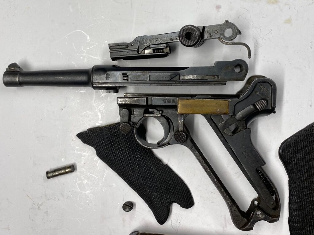 VICKERS M11 ~ Luger Olandese 1906 ~ 9 Para – Collector Small Arms