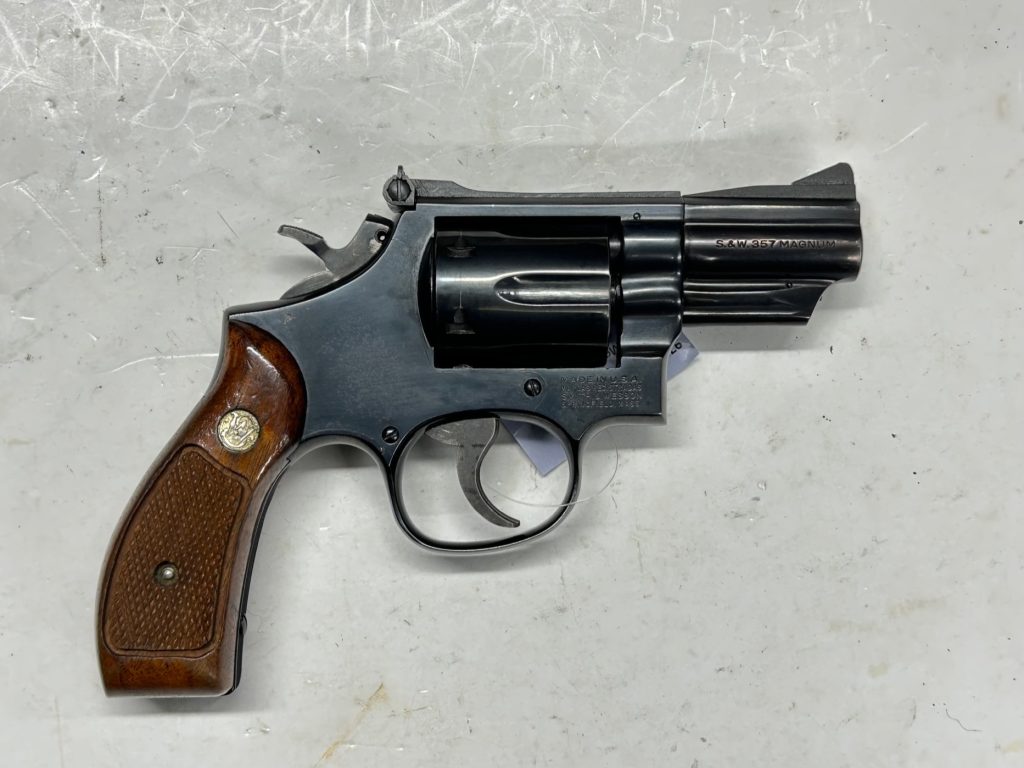 SMITH WESSON 19-4 ~ 1974 – Collector Small Arms